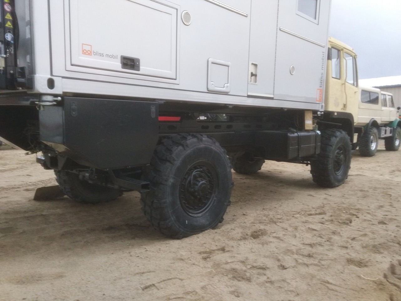 LMTV / Bliss Mobil 15' Standard - Progress Report - Bliss Or Die